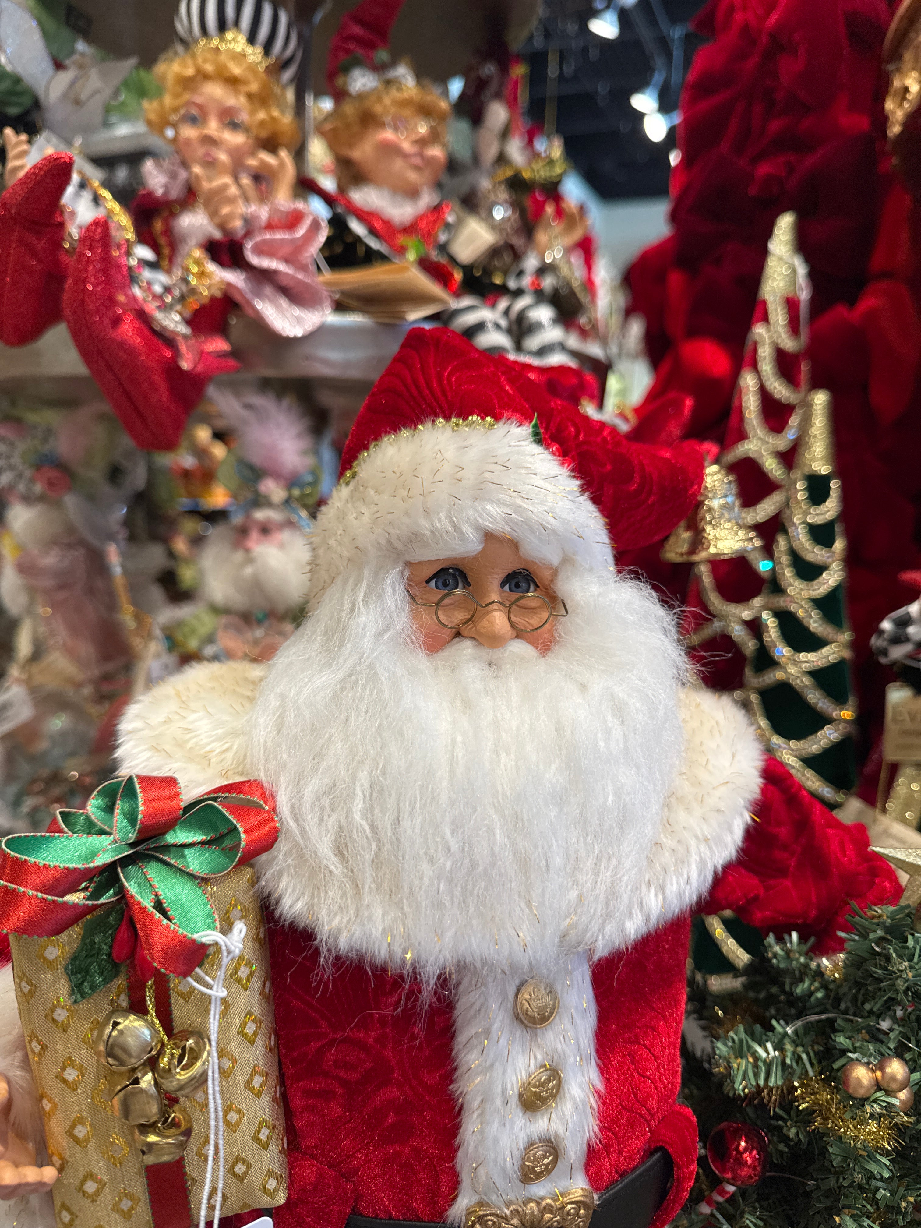 Evis Design Exclusives